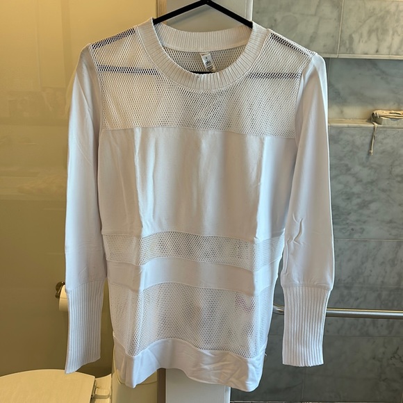 Tops | Alo Yoga White Mesh Top | Poshmark
